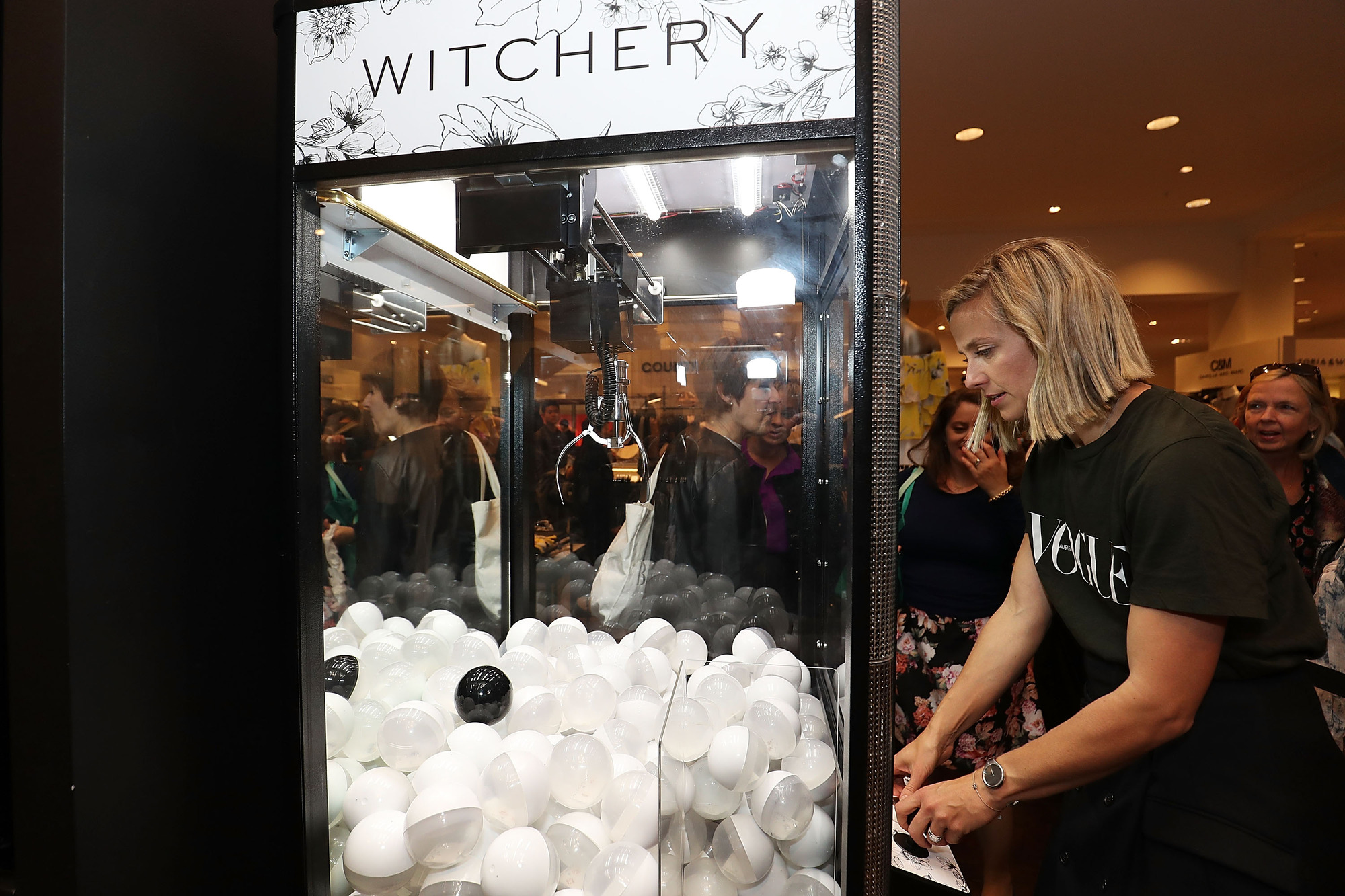 The competitive claw machine boom